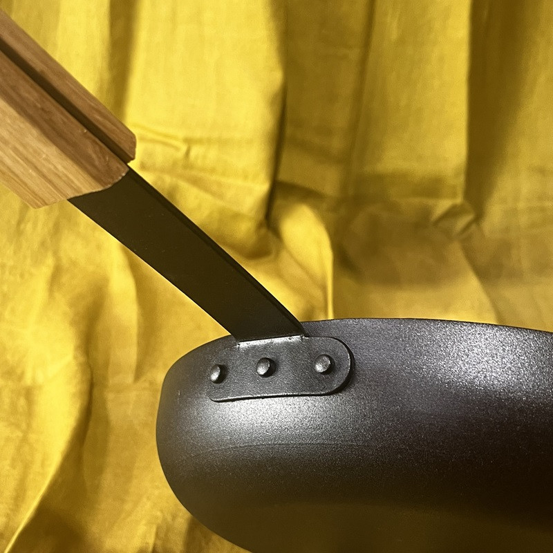11" (28cm) Spun Iron Chef's pan - Made in Britain